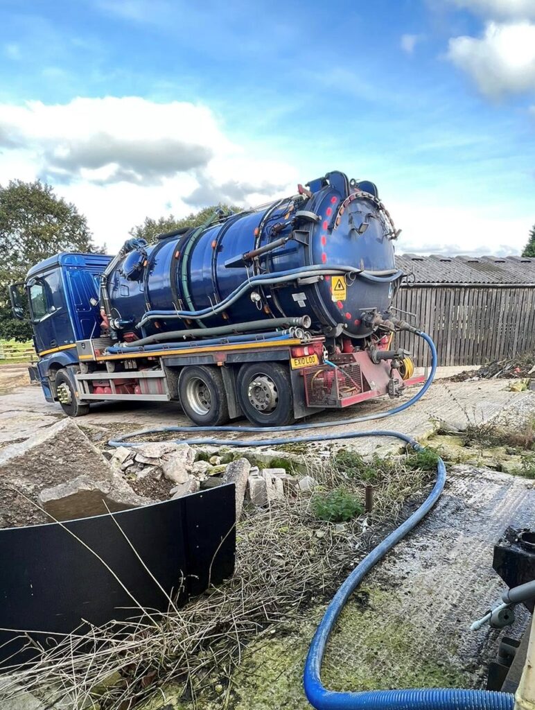 Cess Pit & Septic Tanks - Excloosive